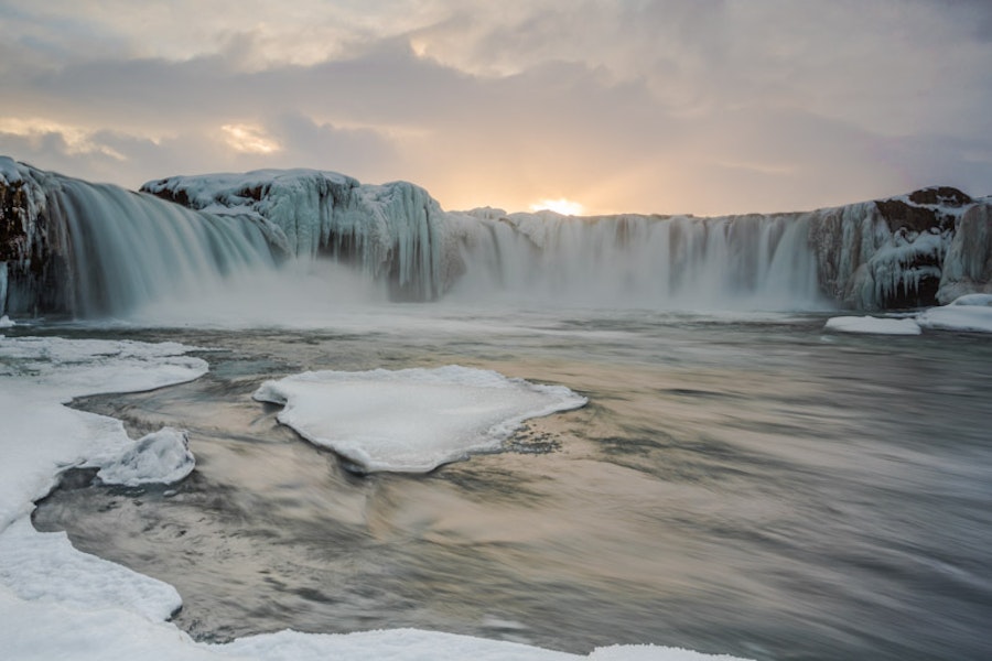 7 Reasons To Add Iceland To Your Bucket List
