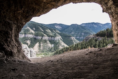 Hike to the Wind Caves, UT, Wind Caves Trailhead, Logan UT