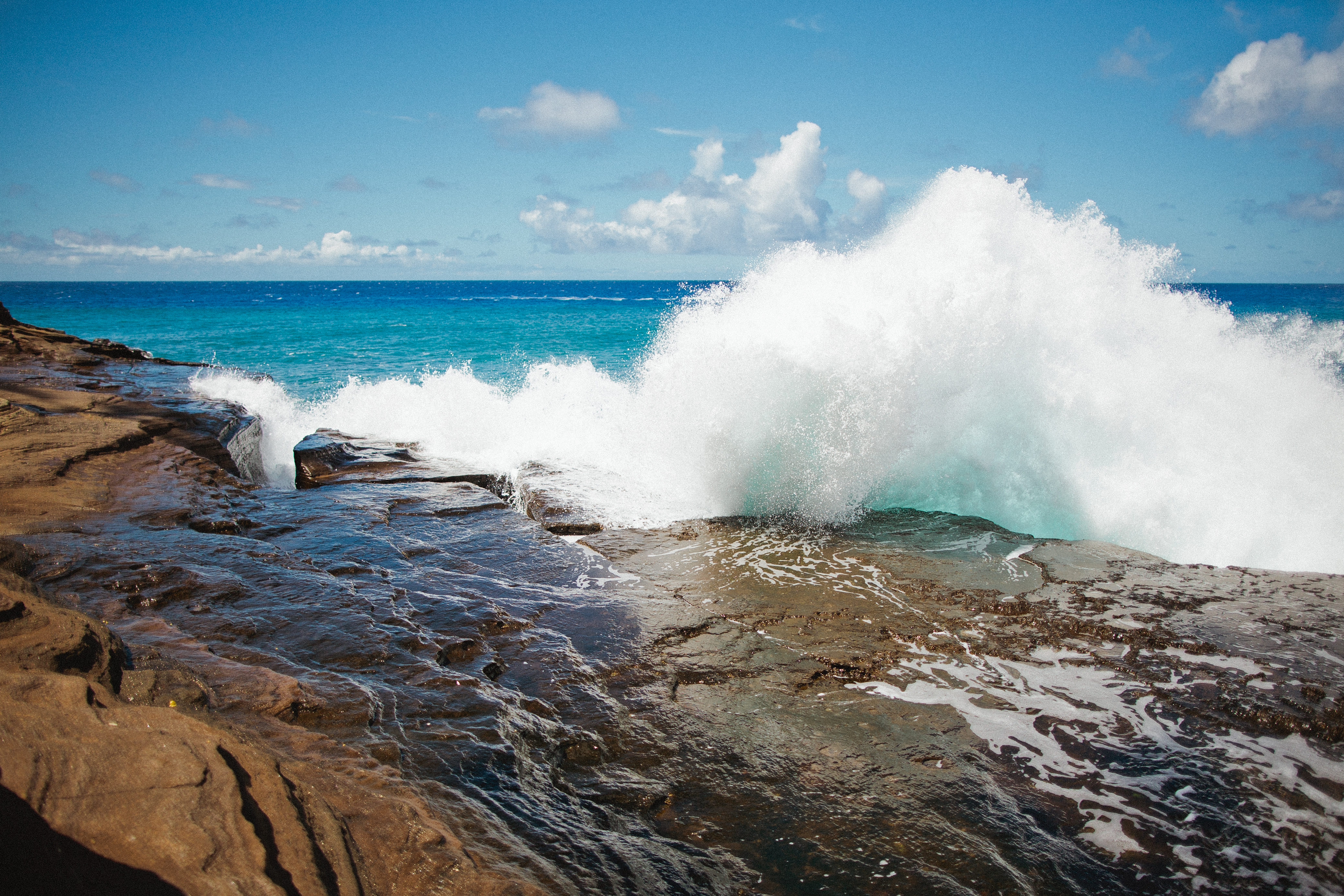 Cliff Jump at China Walls, Honolulu, Hawaii