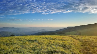 Hike Cole Mountain, Cole Mountain Parking Area
