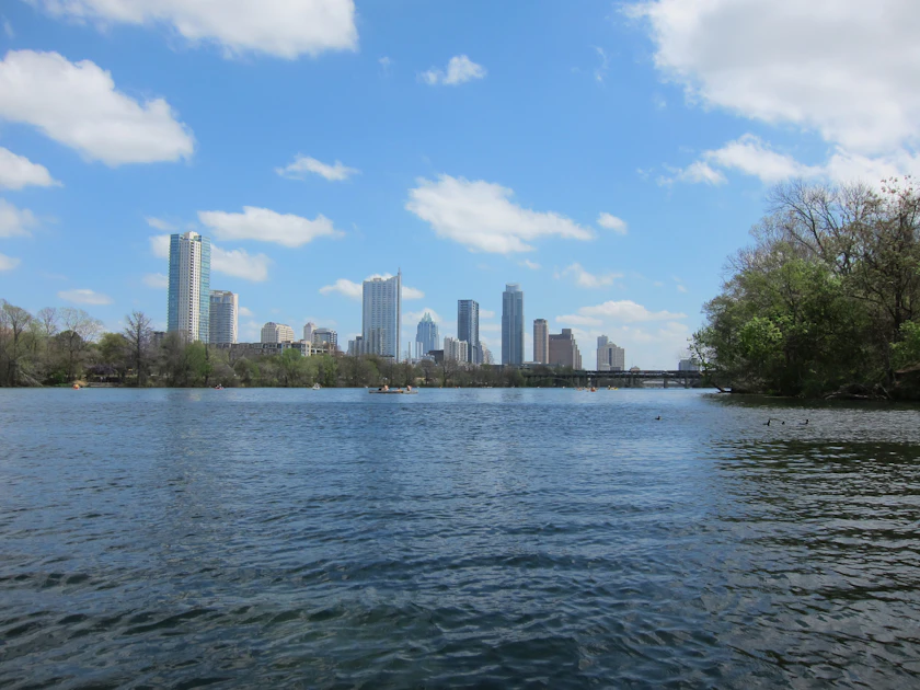 Paddle on Lady Bird Lake in Austin, Lady Bird Lake Austin Texas