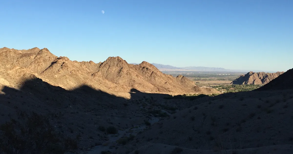 Hike to Lake Cahuilla, La Quinta, California
