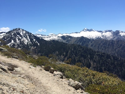 Hike to the Caribou Lakes, Shasta-Trinity Alps, Caribou Lakes Trailhead ...