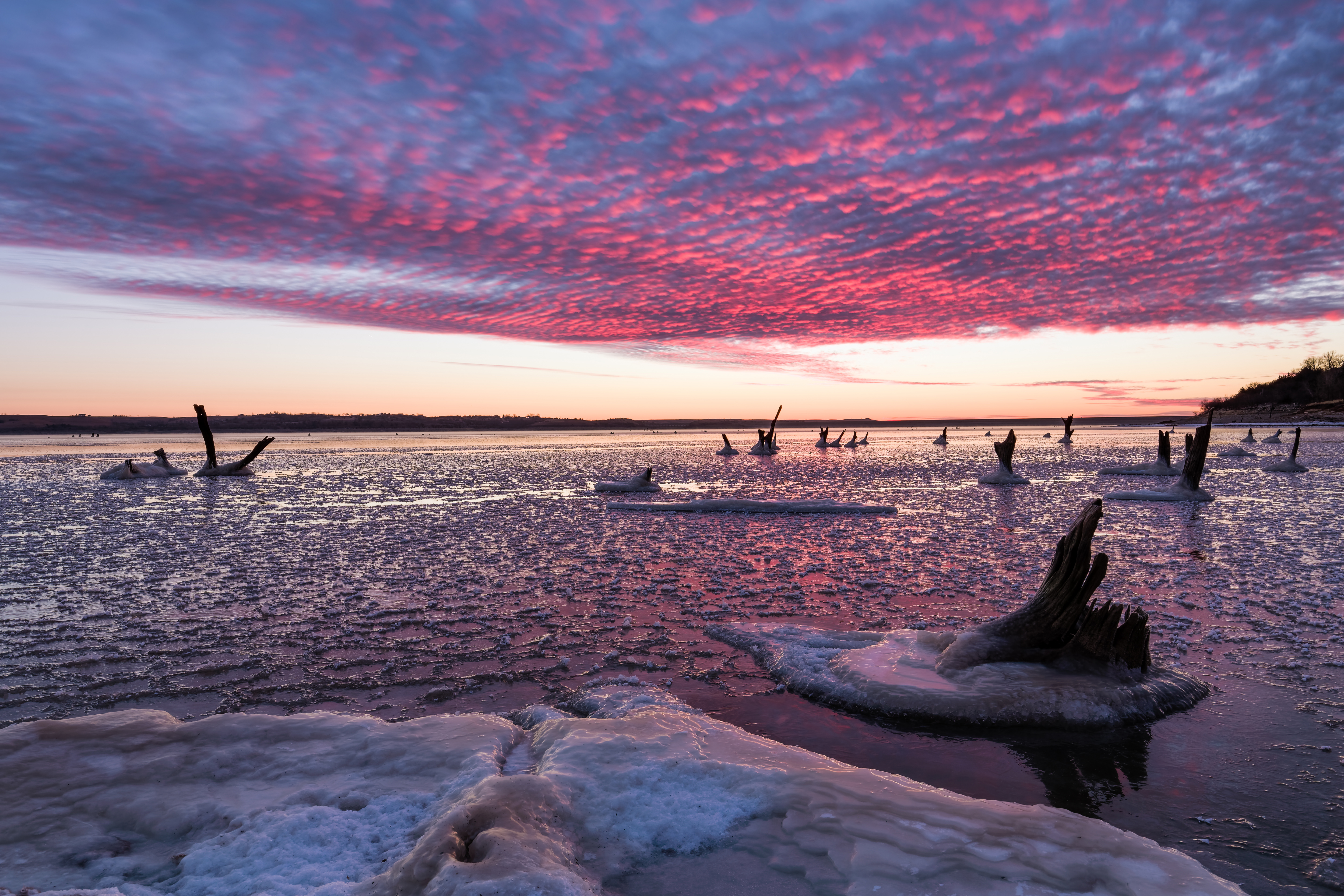 Watch the Sunrise at Tuttle Creek Lake, Manhattan, Kansas
