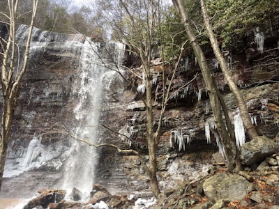 Hike to Glen Onoko Falls, Glen Onoko Parking Area