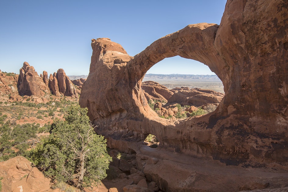 Hike to Double O Arch, Utah