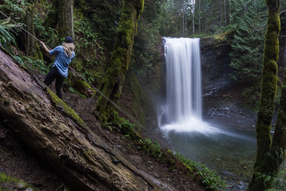 Hike to Ammonite Falls, Ammonite Falls Trailhead