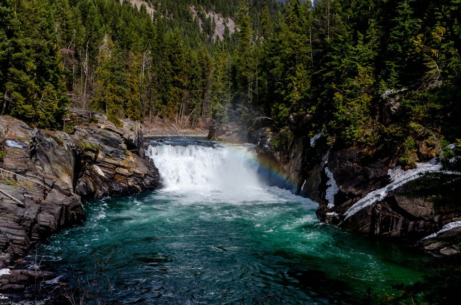 Hike to Overlander Falls, Canada