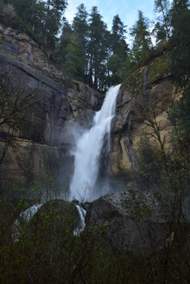 Hike through Golden and Silver Falls State Natural Area, Golden and ...