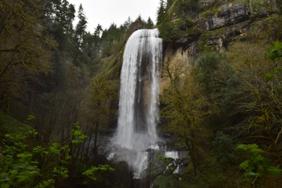 Hike through Golden and Silver Falls State Natural Area, Golden and ...