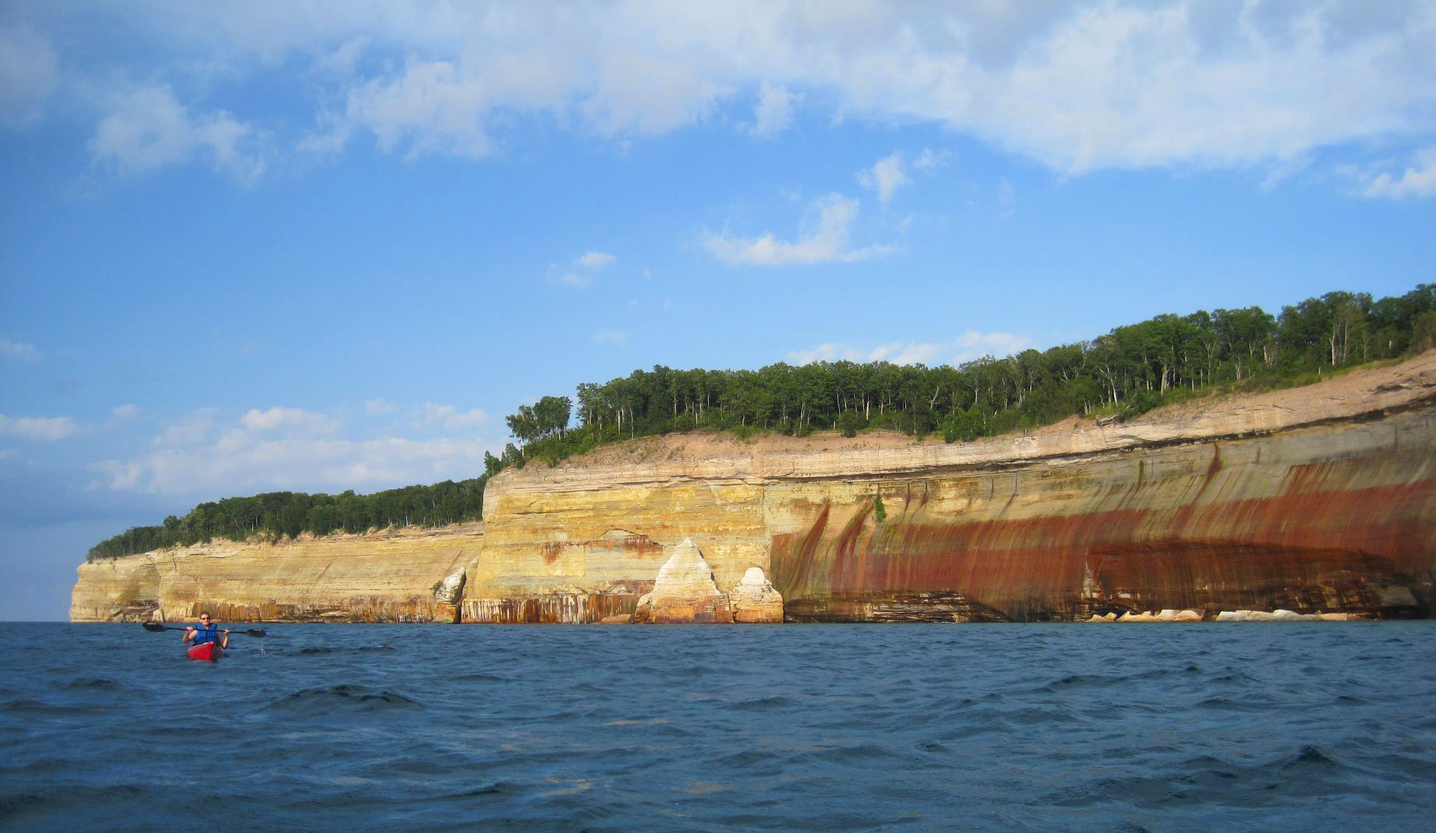 Kayak the Pictured Rocks National Lakeshore , Shingleton, Michigan