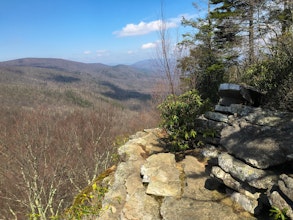 Hike to Wind Rock, Pembroke, Virginia