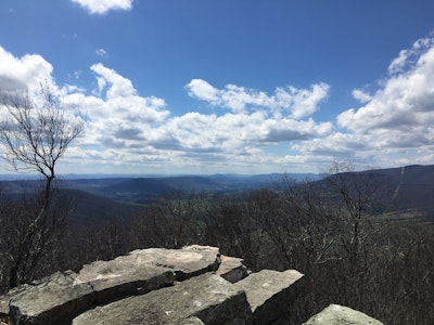 Hike to Kelly's Knob via the Appalachian Trail, Kelly's Knob Trailhead