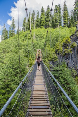 Hike the Lava Canyon, Lava Canyon Trailhead