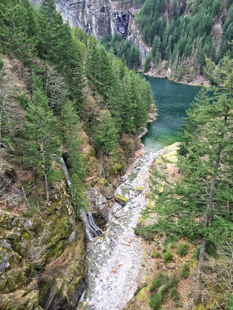 Photo of Kayak at Diablo Lake