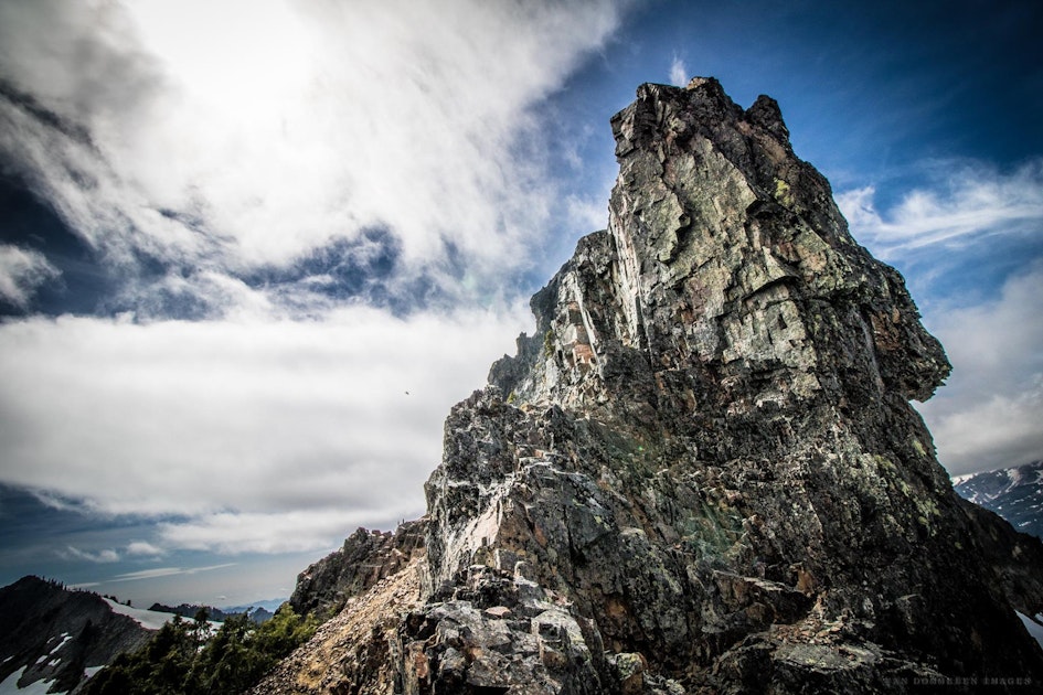 Hike Pinnacle Peak, Mt. Rainier NP, Pinnacle Peak Trailhead, Mt. Rainier NP
