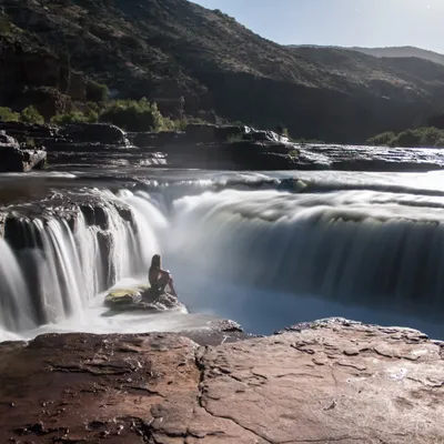 Hike Apache Falls, Salt River Canyon