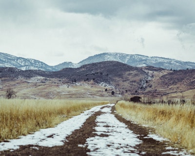 Hike the North Loop via Foothills Trail, Foothills Trailhead