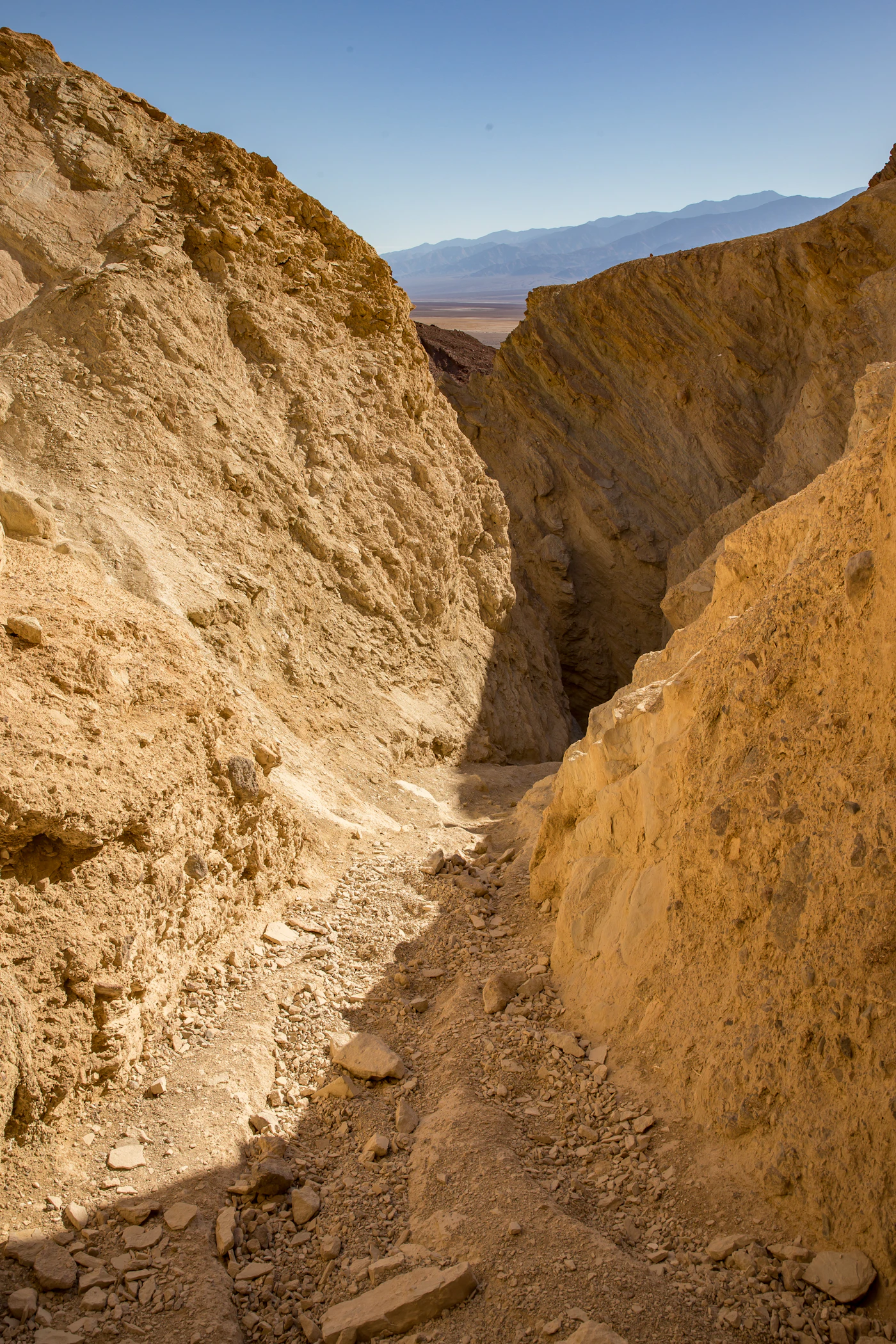 Photo of Hike Golden Canyon, Death Valley