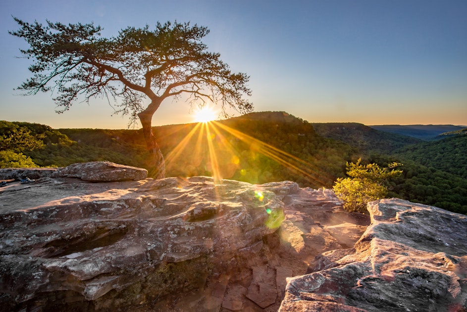 Photograph Buzzard's Roost Overlook, Pikeville, Tennessee